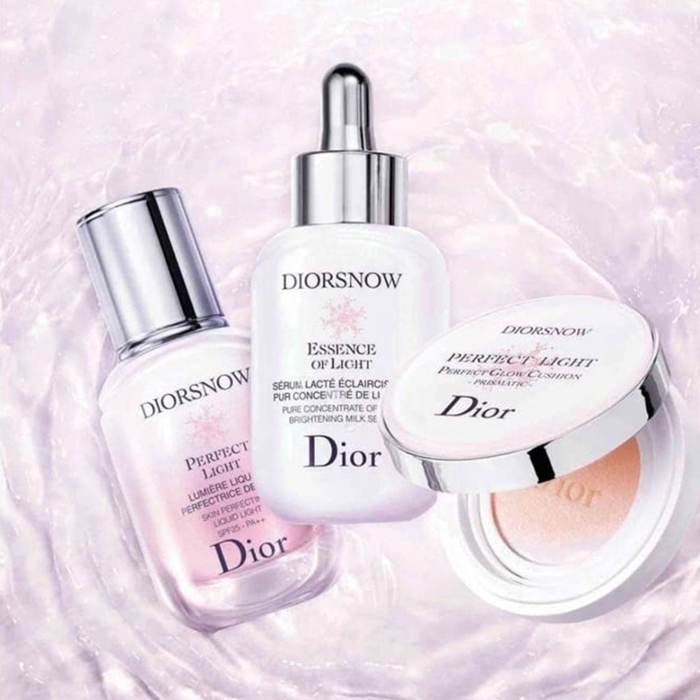 Dior Diorsnow Essence Of Light Pure Concentrate Of Light Brightening Milk Serum - Makeup gallery ...